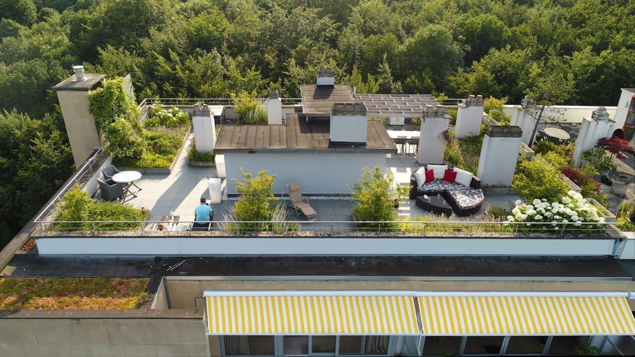 Roof Terrace - Marcotte Style